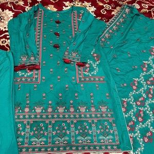 Dresses | New 3 Piece Pakistani Dress Salwar Kameez Winter Embodied ...